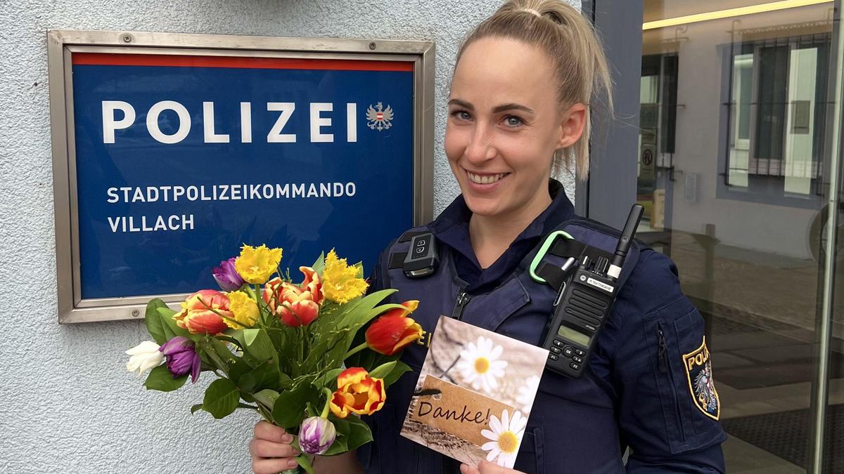 Blumen mit Taxi: Junge Polizistin rührte Leukämiepatienten zu Tränen